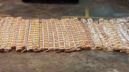 ICA officers nab Malaysian man smuggling more than 6,800 sachets of ...